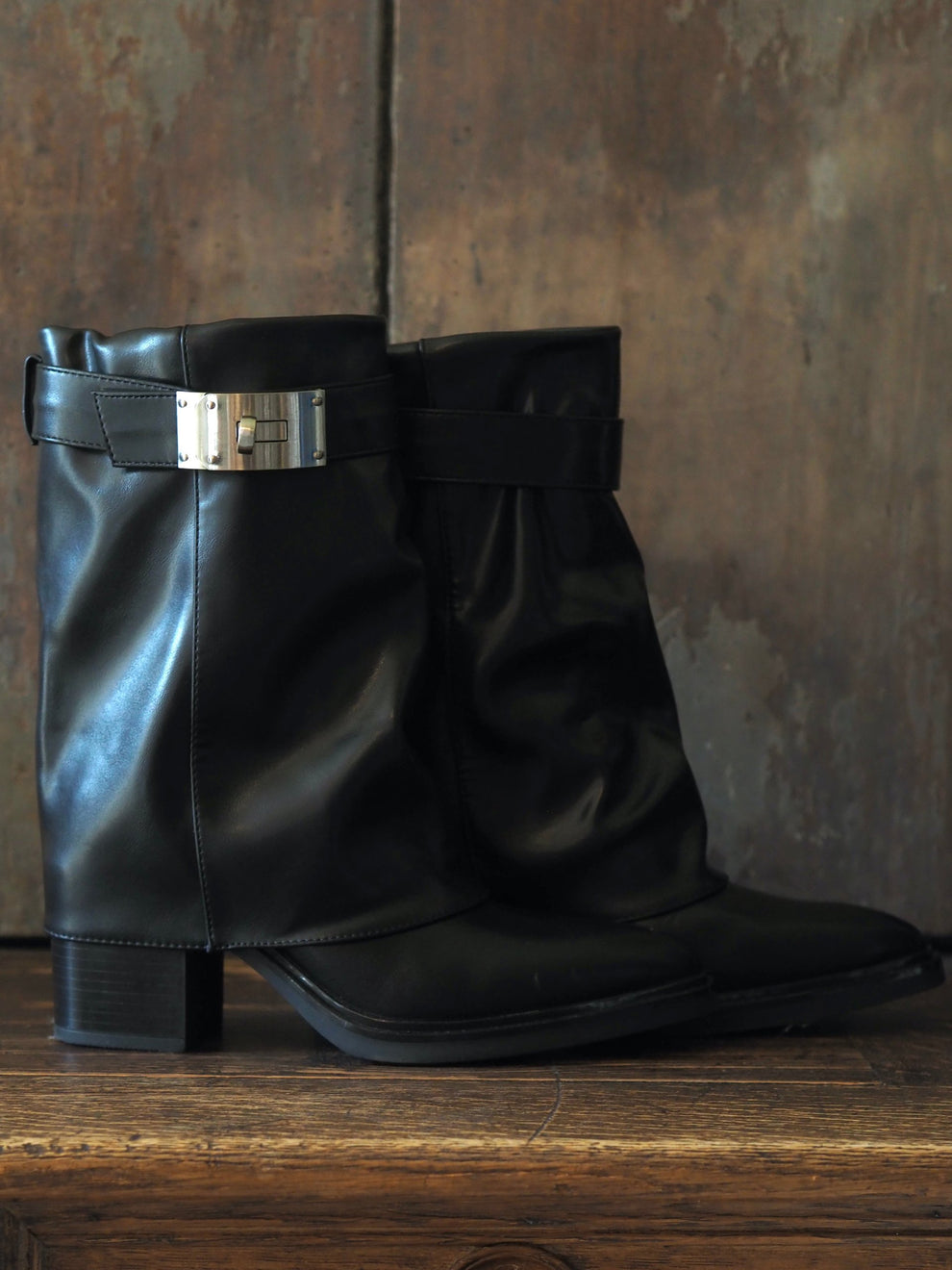Bottes Métal noir – Les Nanas Fringueuses